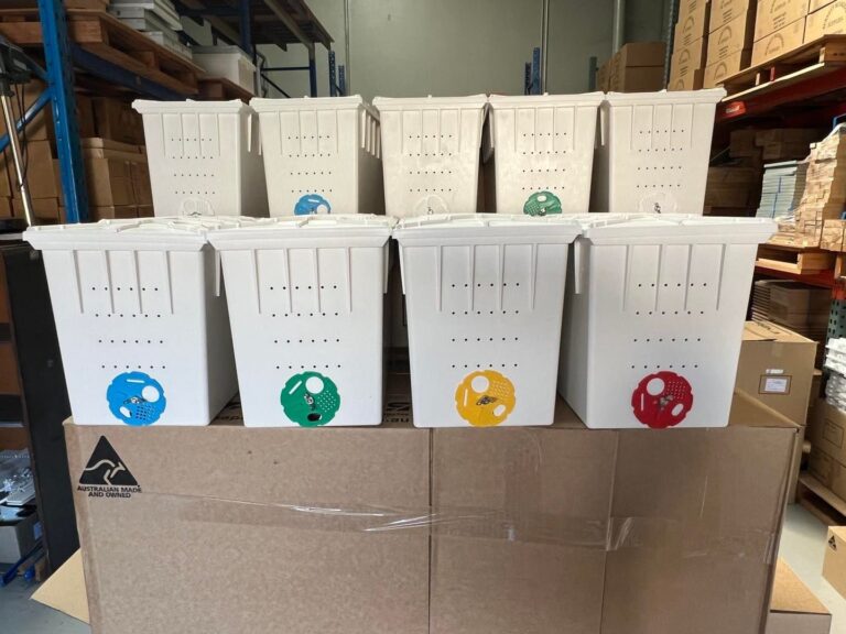 NUPLAS 5FR PLASTIC NUC BOX - Burnett Beekeeping Supplies